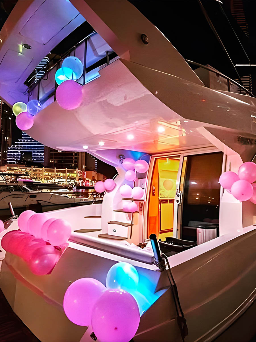 Yacht Party Theme Ideas - Miami Party Decor - Party Decorations & Event ...