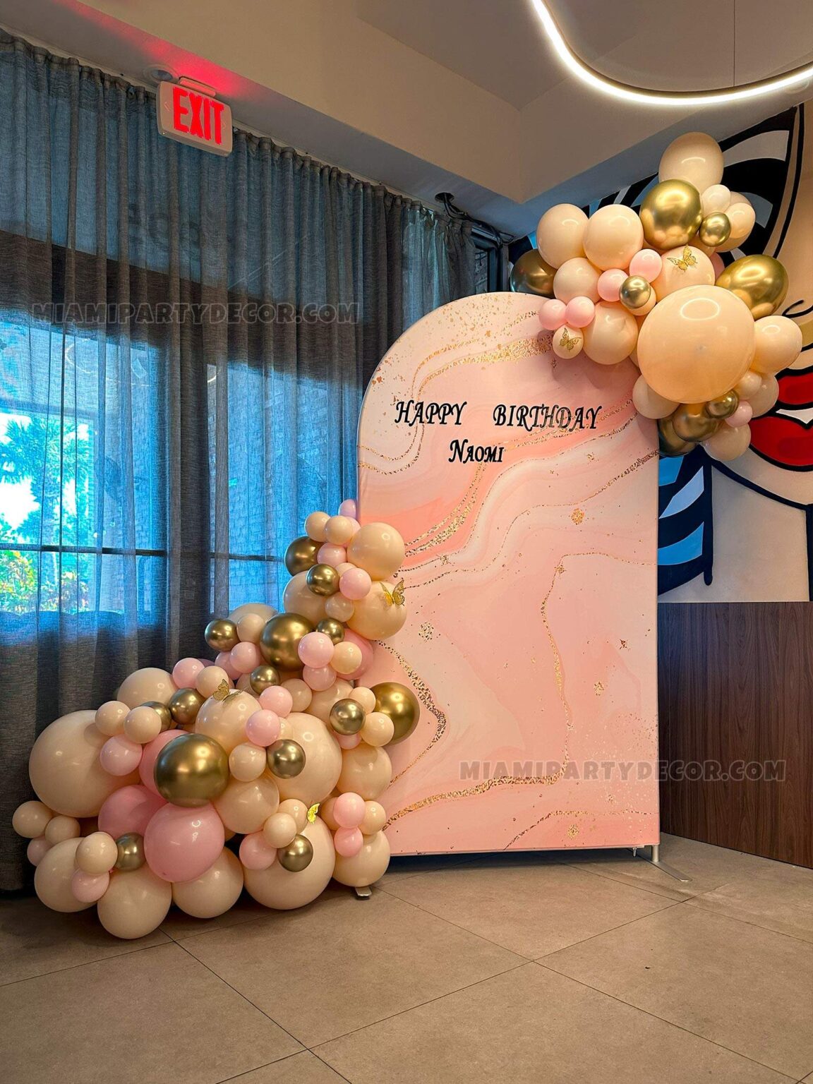 Party Pop Set - Birthday Backdrop - Miami Party Decor